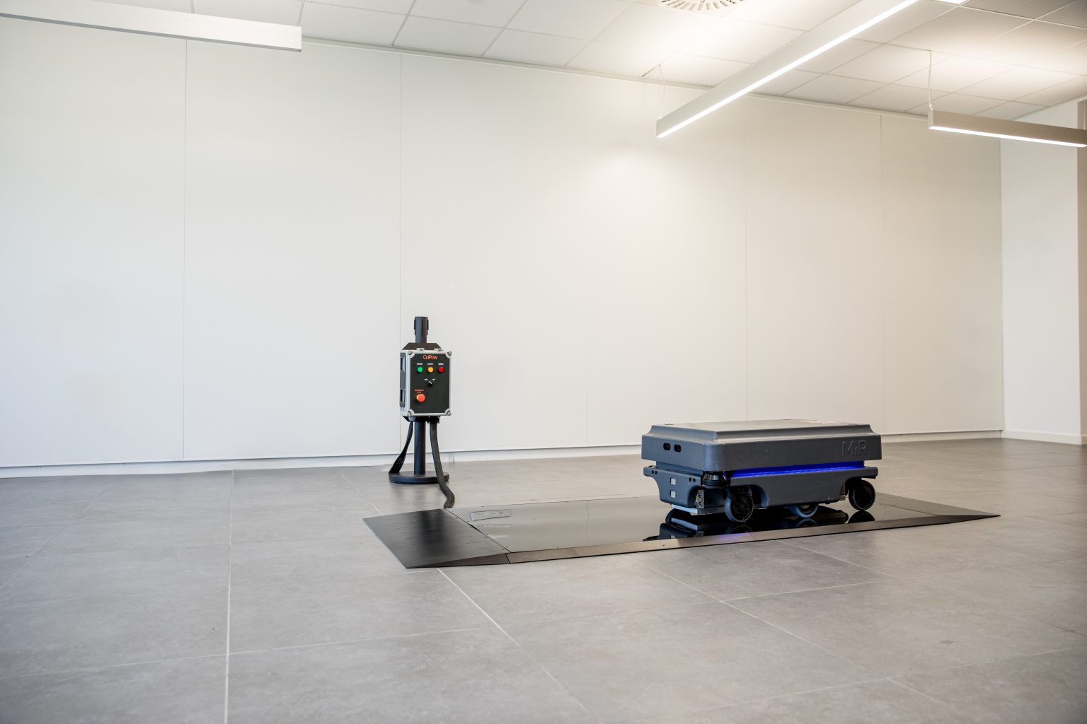 The Future of Autonomous Mobile Robots: How Power-in-Motion Technology ...