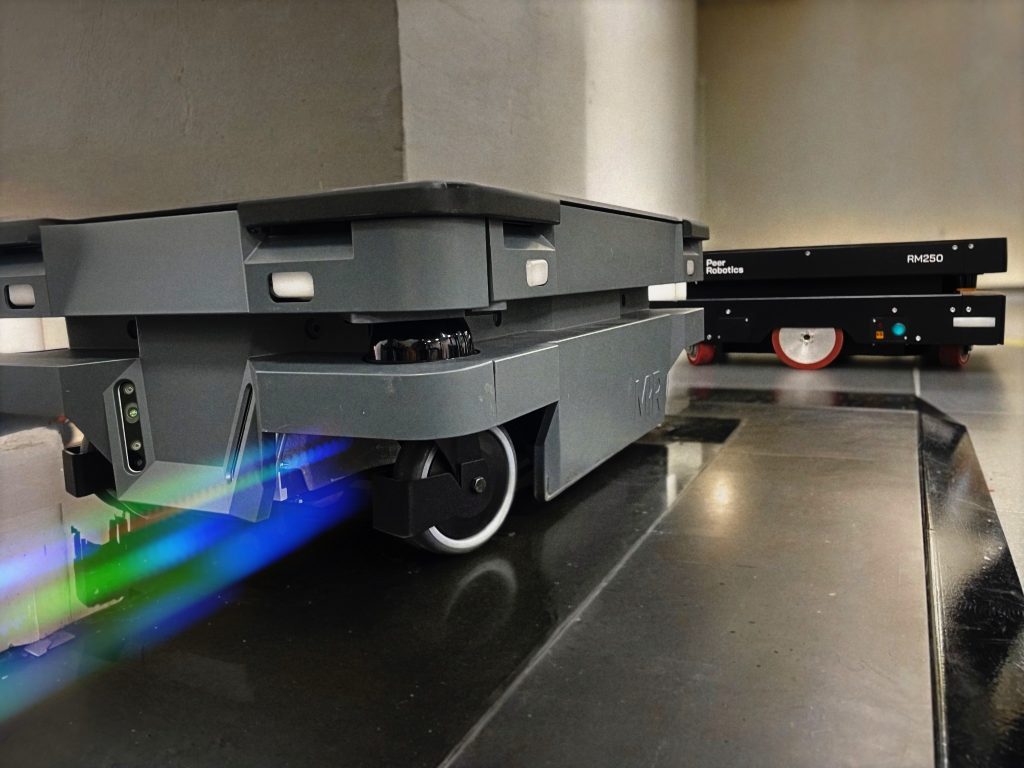 Is It Time to Rethink How We Power Mobile Robots? Why AMRs and AGVs ...